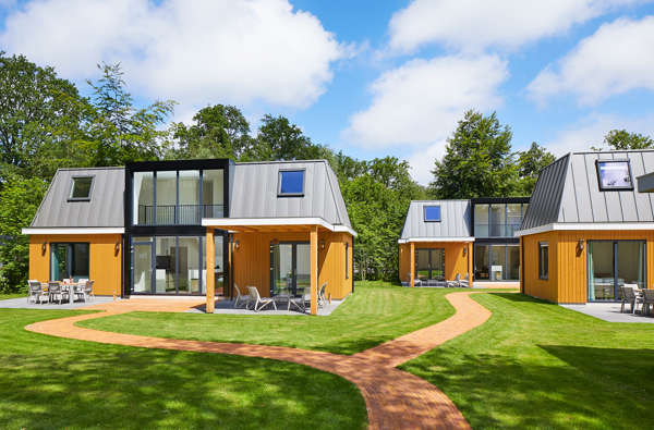 Holiday in Holland in 2023? Book your Duinrell holiday early!