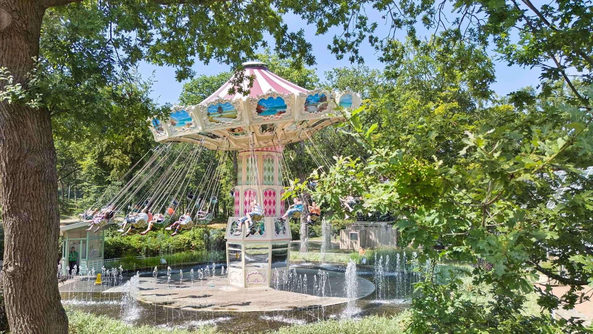 Aqua Swing - Attractions - Duinrell.com