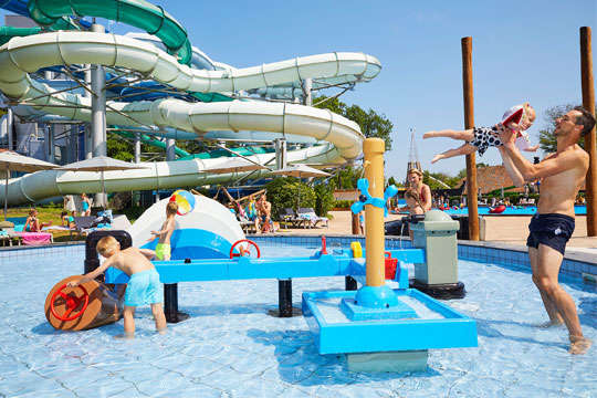 All slides - Water Park Tiki Pool - Duinrell