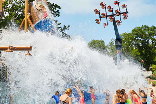 All slides - Water Park Tiki Pool - Duinrell