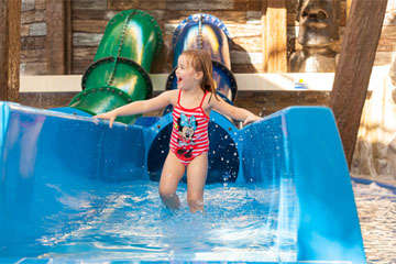 All slides - Tiki Pool - Duinrell.com