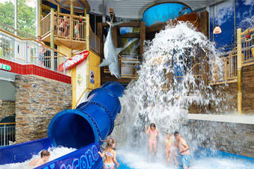 All slides - Water Park Tiki Pool - Duinrell