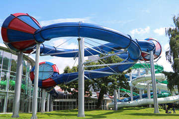 All slides - Water Park Tiki Pool - Duinrell