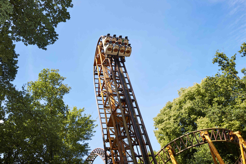 Falcon - Attractions - Duinrell.com