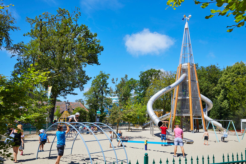 In the nostalgic playground you can find the super-high Slide Tower ...